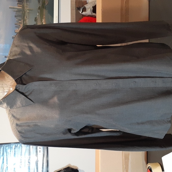 jaeger | Tops | Woman Grey Top With Snaps Instead Of Button Size M ...